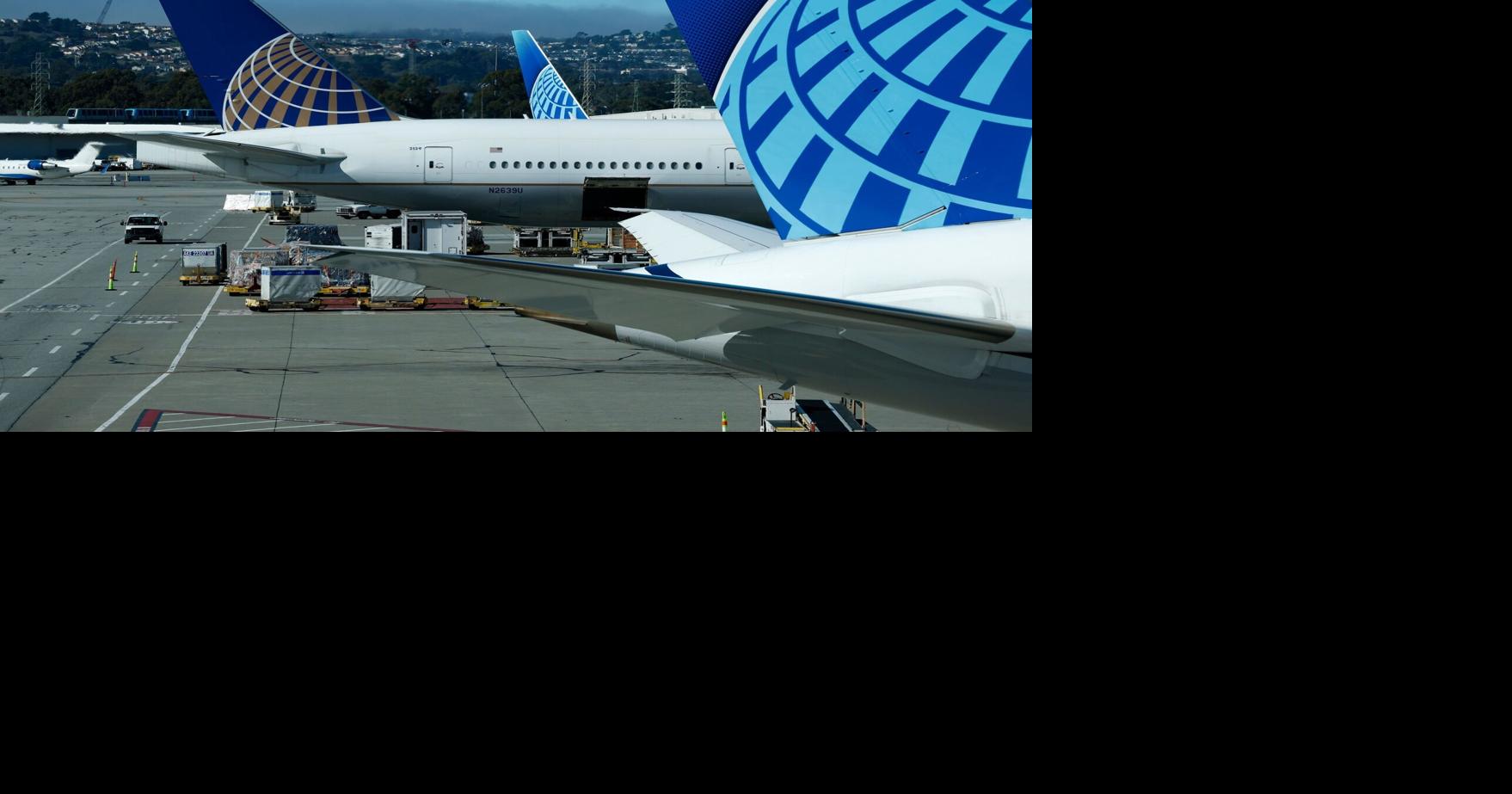 Travelers face mounting delays this weekend as airlines cut hundreds of ...