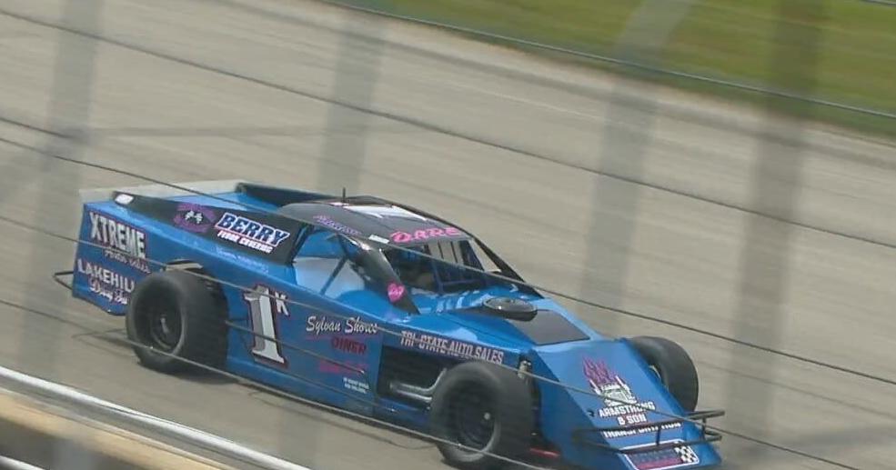 Birch Run Speedway race to raise Down Syndrome awareness | News | abc12.com