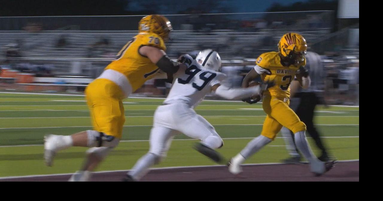 HS Football - Davison takes down East Lansing, 35-10, to win 5th ...