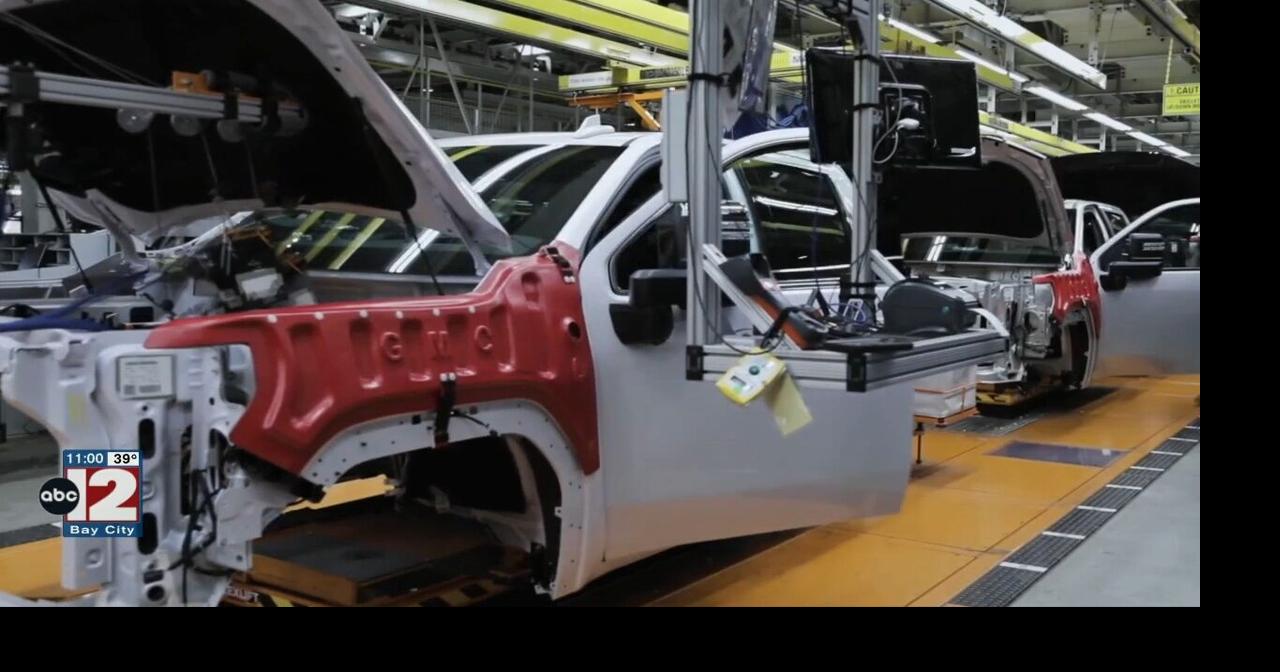 GM Flint Assembly production workers vote against UAW contract | UAW Strike | abc12.com