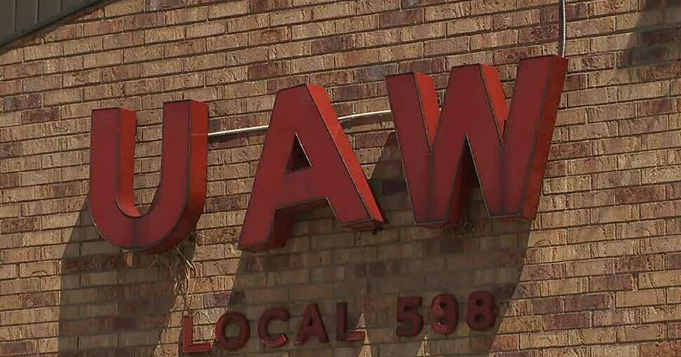 UAW, Detroit automakers end mask mandate for plant workers | News ...