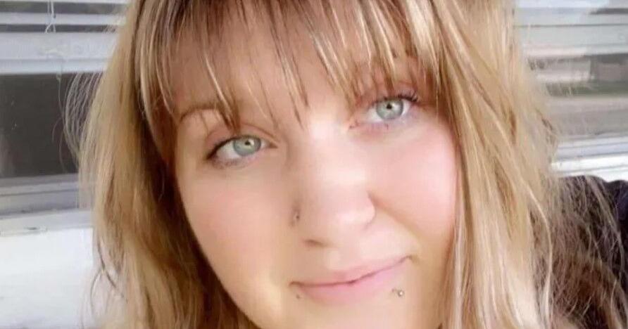 Reese rallies around officer's family after daughter dies in crash ...