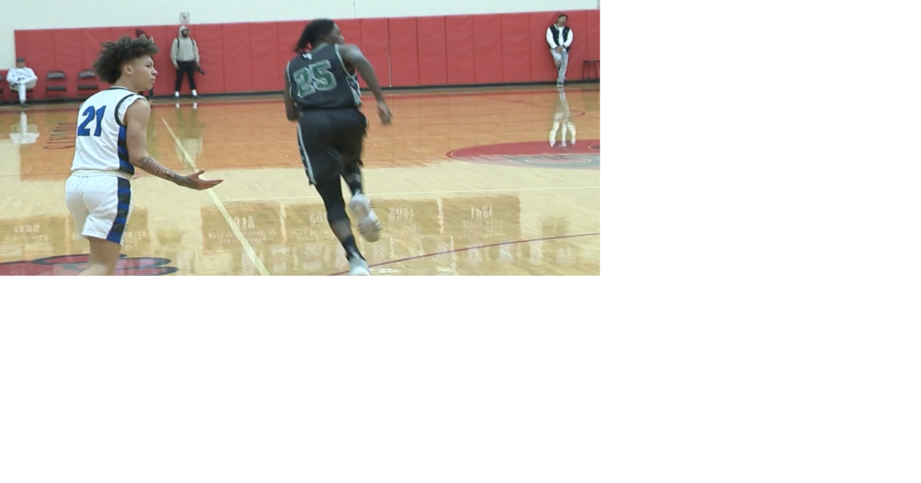 HS Boys Hoops - Cass Tech vs. Carman-Ainsworth | Sports | abc12.com