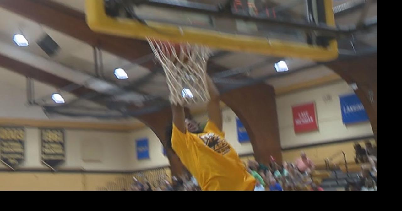 Flint area stars shine in 33rd Mott Bruin Classic | Sports | abc12.com
