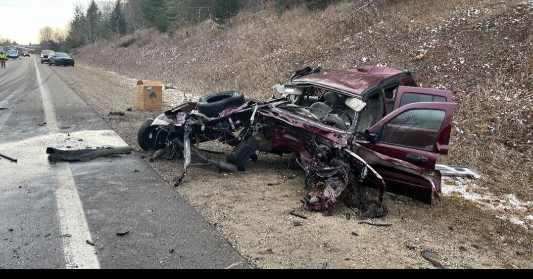 Roscommon truck driver injured in head-on crash | State | abc12.com