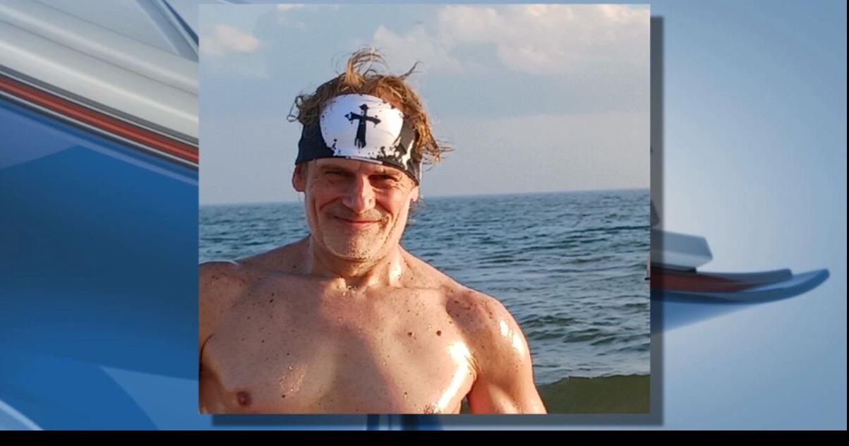 Marathon swimmer making another attempt to cross Lake Michigan | State ...