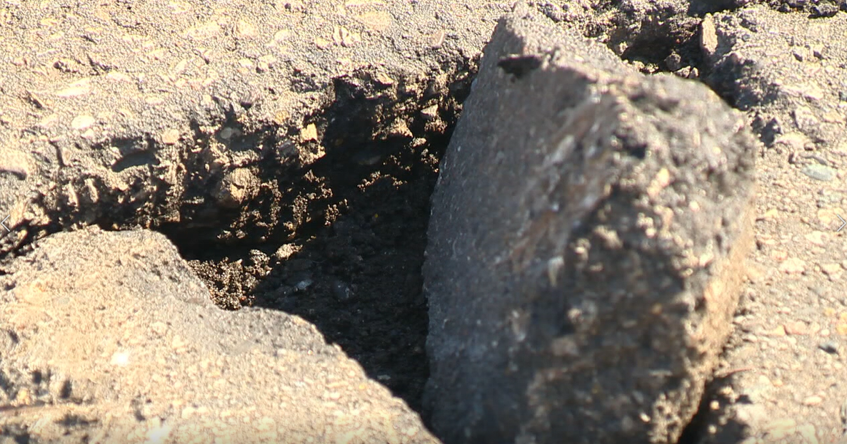 Flint crews working overtime to fill potholes, fix water main breaks ...