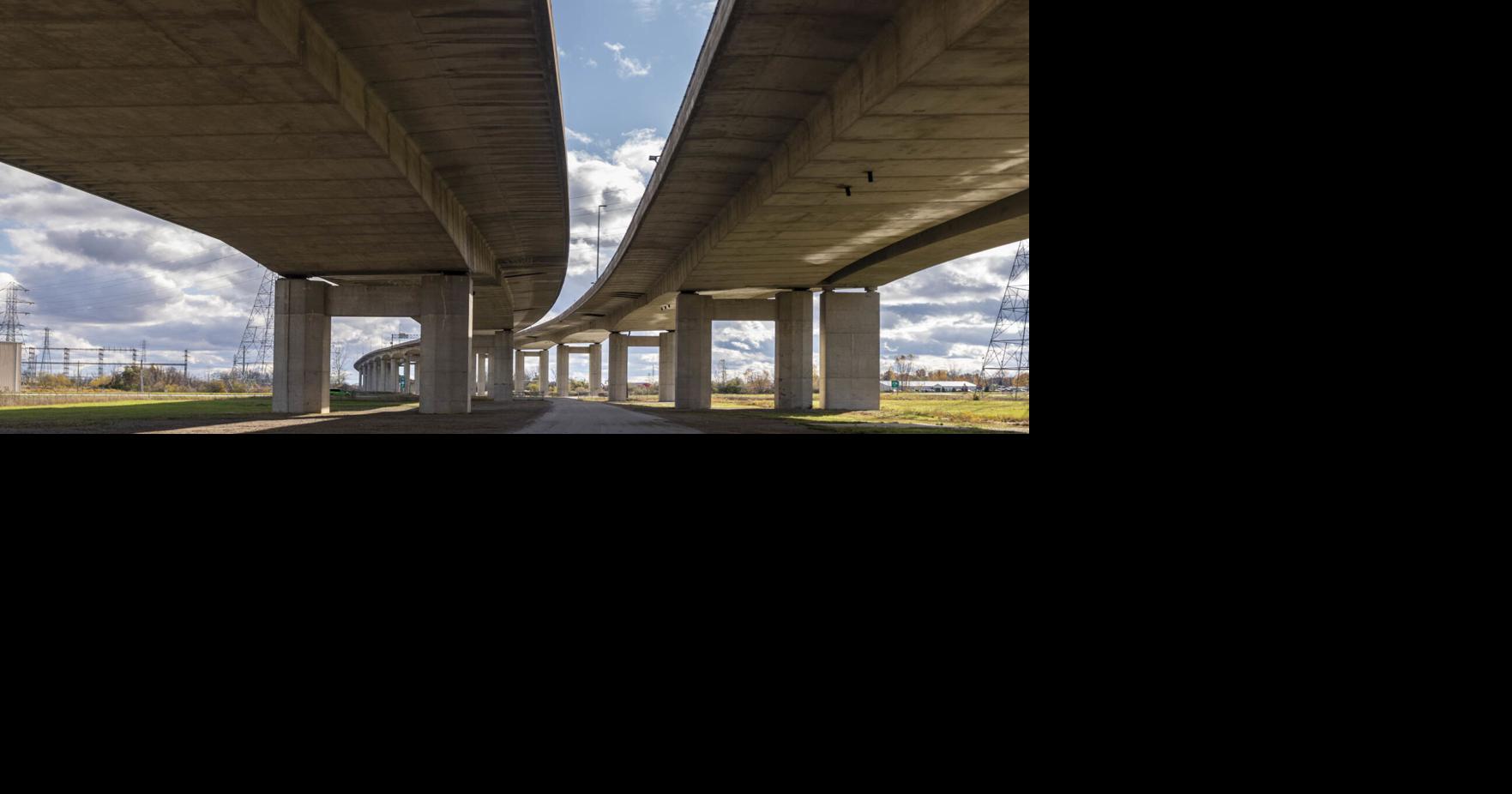 Northbound Zilwaukee Bridge turns 38 years old | Traffic | abc12.com