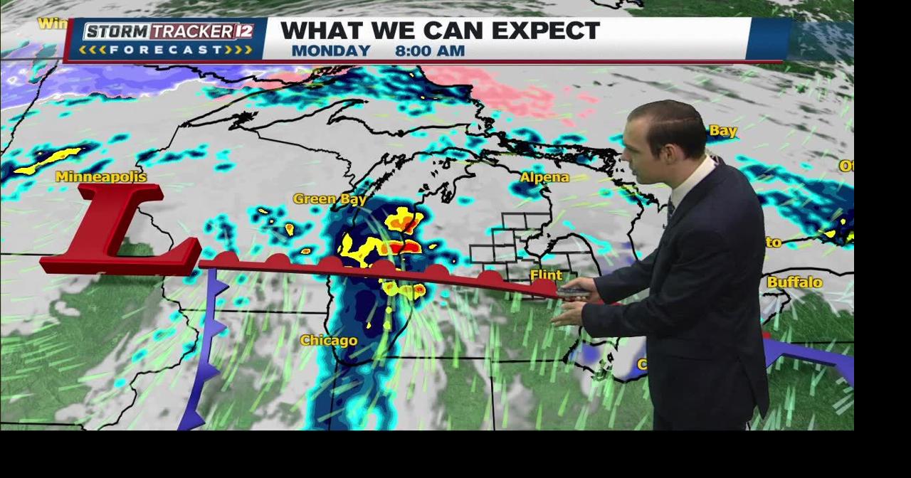 A foggy morning ahead of showers and a few storms this afternoon ...