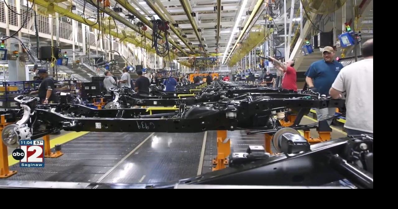 Ford makes new offer to UAW with 20% pay raise, better benefits | UAW ...