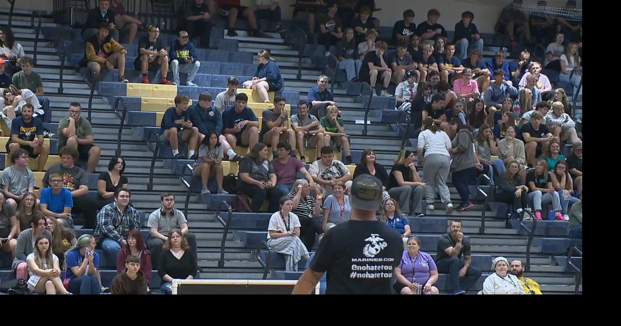 'No Hate Tour' makes a stop at Owosso High School | Video | abc12.com
