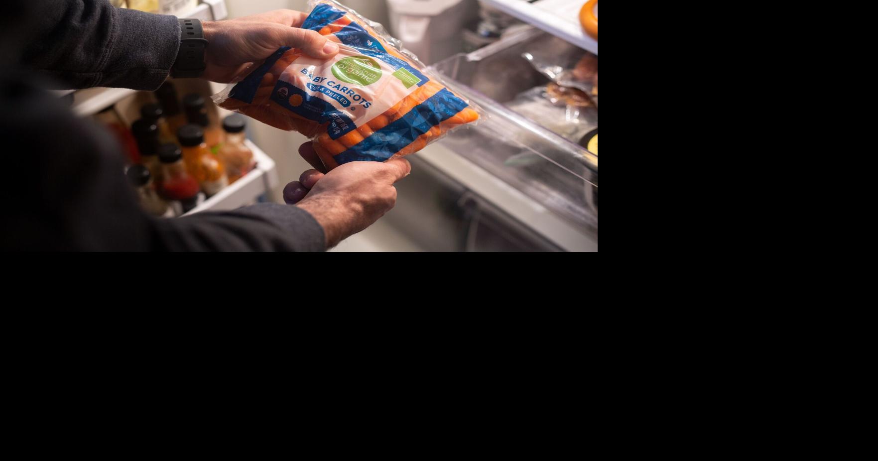 E. coli outbreak linked to organic carrots leaves 1 dead and dozens ...