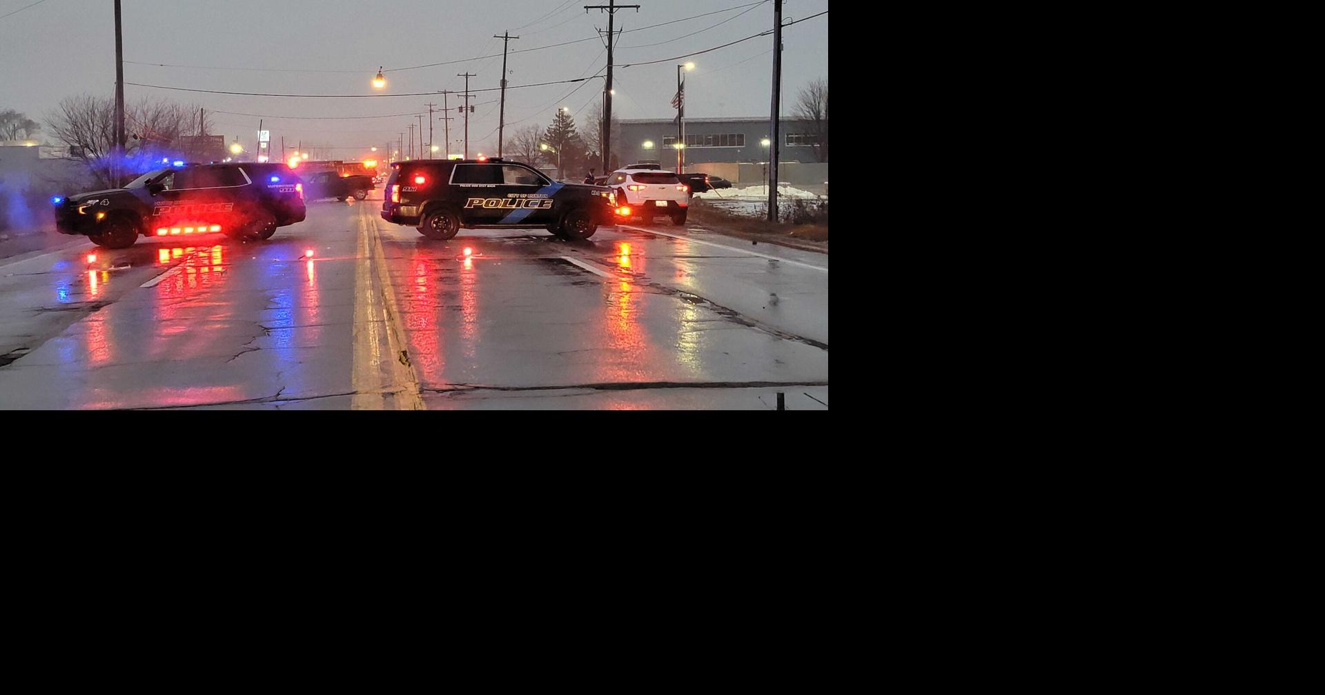 Chain-reaction crash leaves one dead on Dort Highway in Burton | Local ...