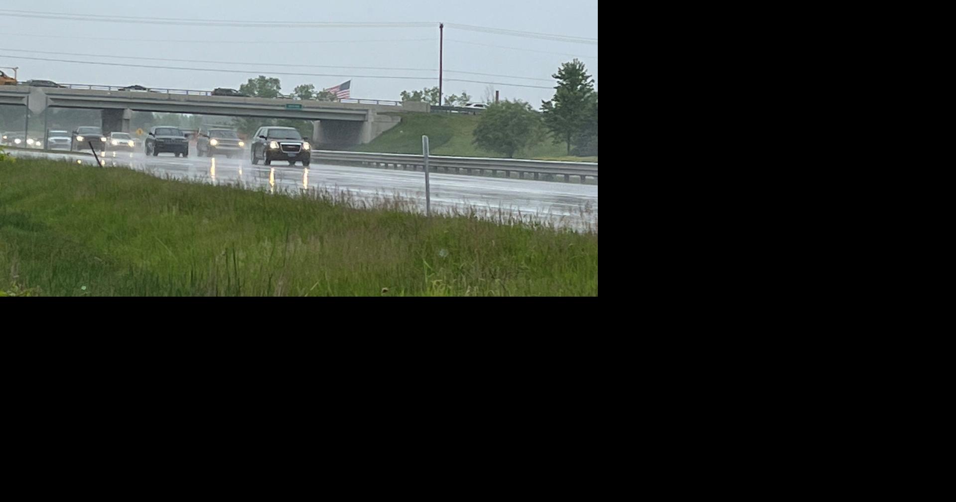 High load hits Hill Road bridge over U.S. 23, closing freeway | Traffic ...