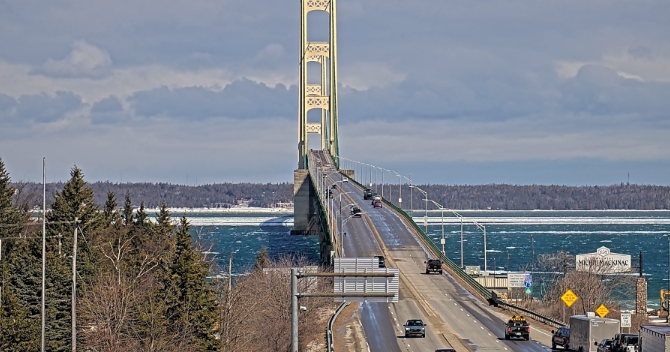 Mackinac Bridge closed for a record 30 hours because of falling ice ...