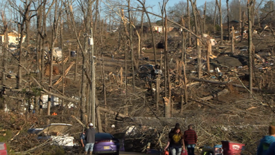 Clarksville resident shares story of near miss during deadly tornado ...