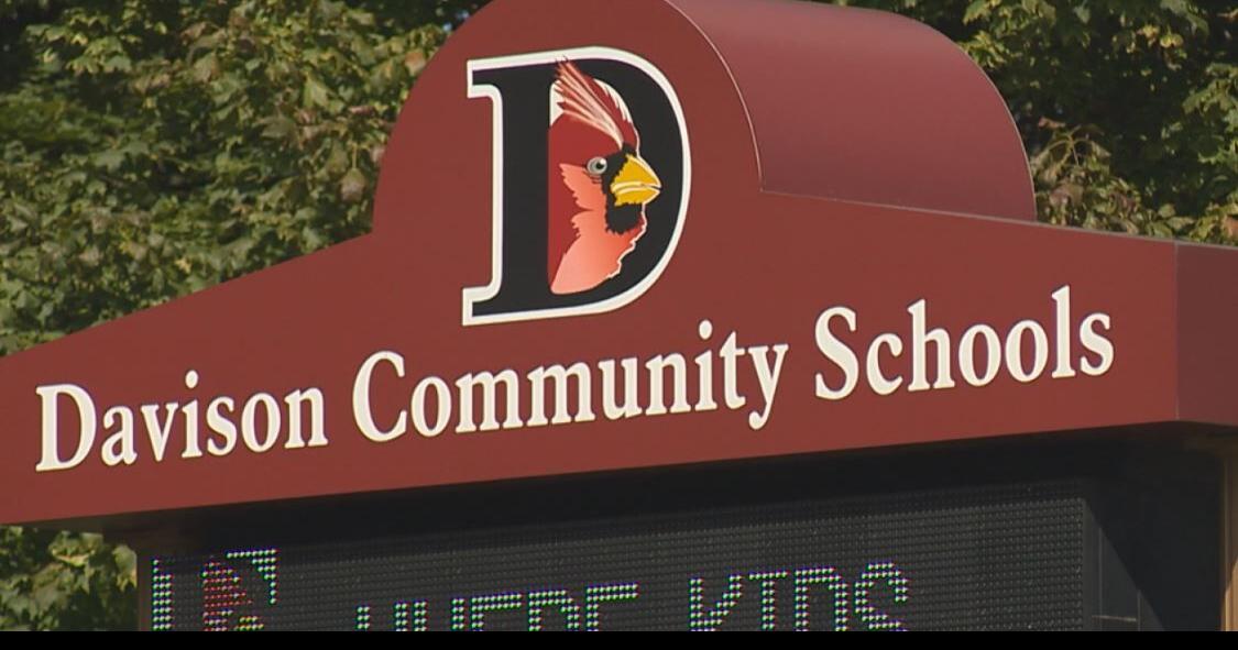Davison High School student arrested for alleged threatening text ...