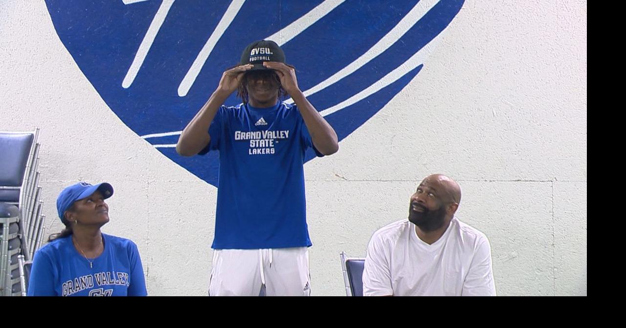 Hamady wideout Sean Byrd signs with Grand Valley State | Sports | abc12.com