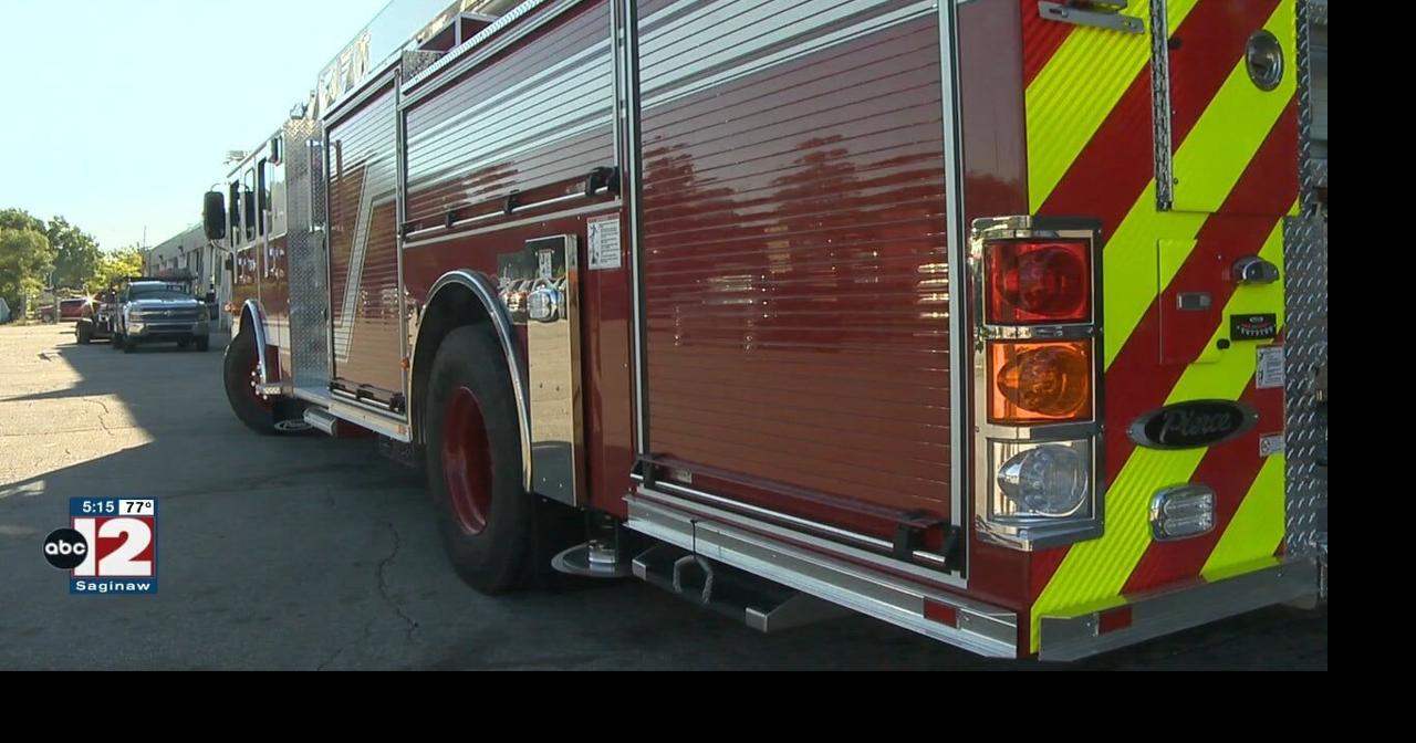 The Flint Fire Department unveiled a new fire truck last week | Local ...