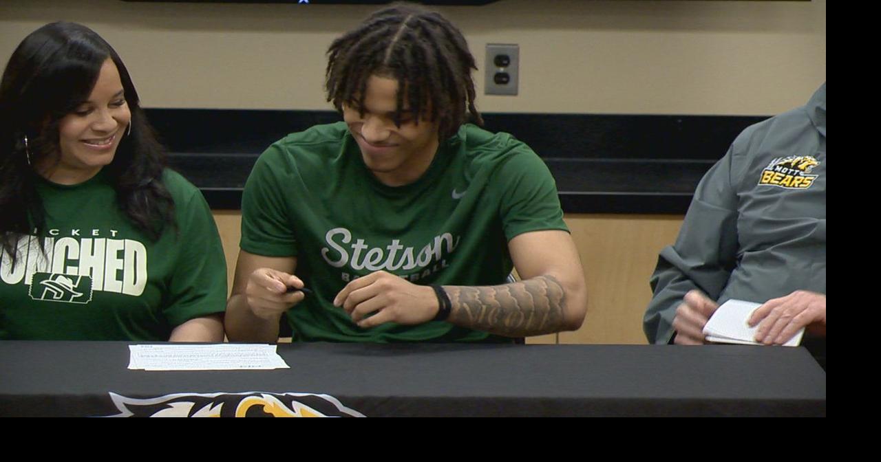 Mott's Mehki Ellison signs with Stetson University | Sports | abc12.com