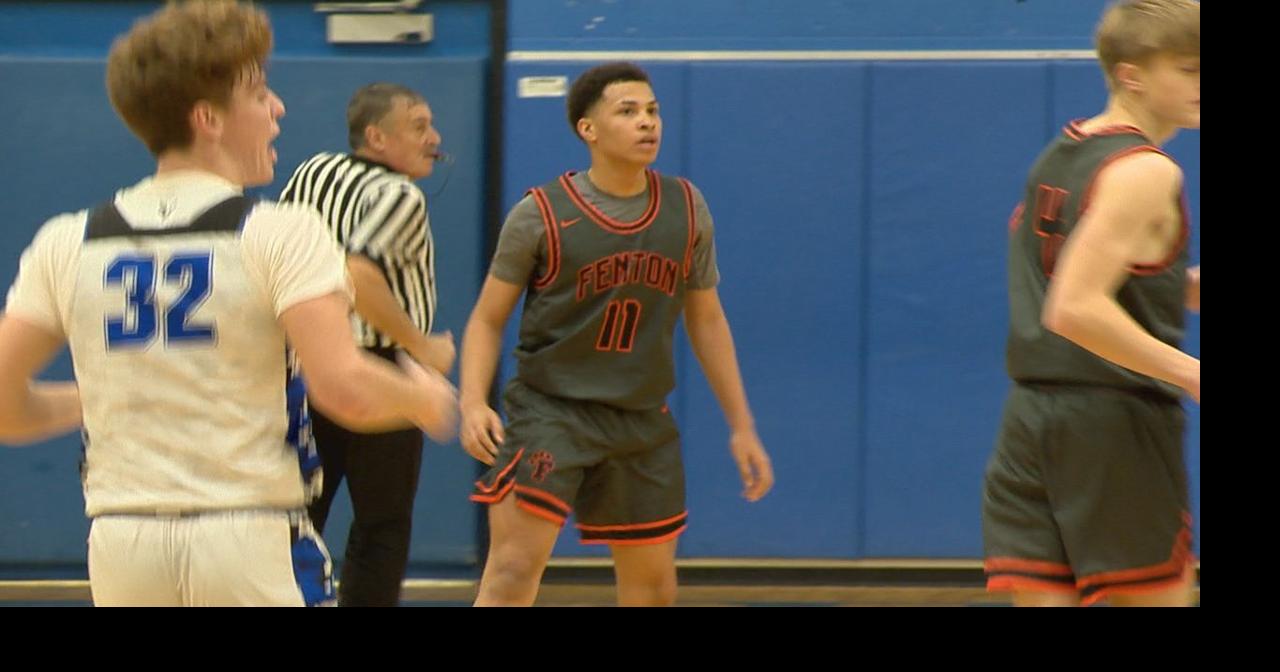 HS Boys' Hoops - Fenton at Brandon | Sports | abc12.com
