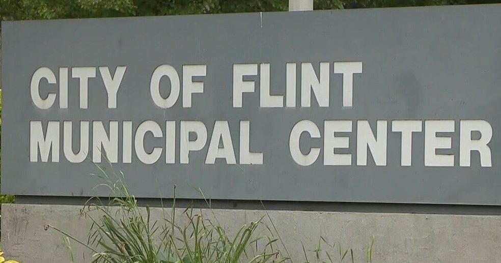 Water service cut off to part of Flint's north side during repair ...