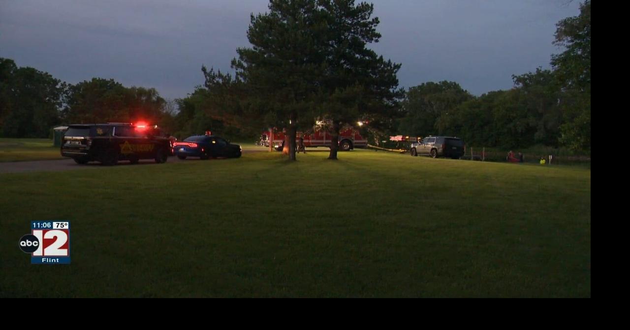 Police and fire crews respond to Flint River incident | Video | abc12.com