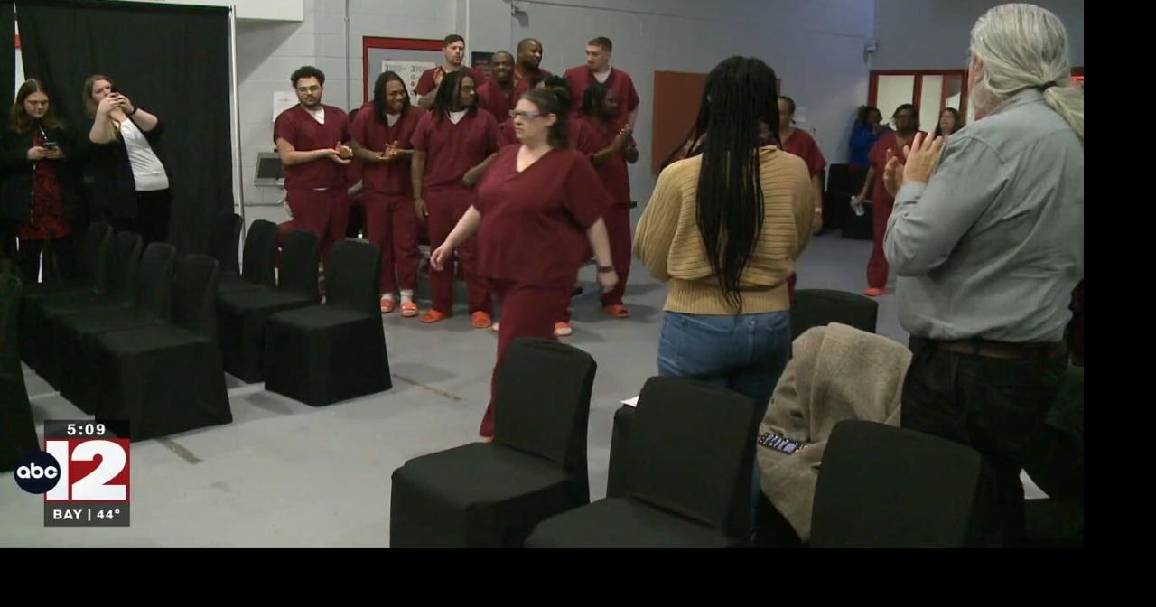 Genesee County Jail celebrates 39th IGNITE graduation | Video | abc12.com