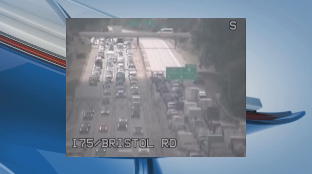 Southbound I-75 closed after Bristol Rd. because of a crash | Traffic ...
