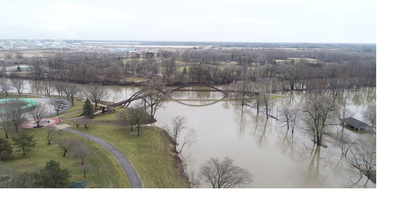 Soggy weather brings a little flooding, mud and puddles | News | abc12.com