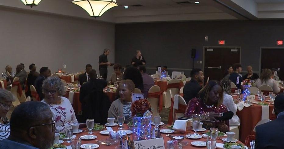 Freedom Fund Dinner celebrates black community's hard-fought rights ...