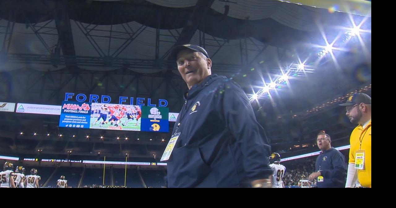 Tom Alward named MHSFCA Division 4 coach of the year | Sports | abc12.com