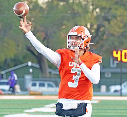 Cowboys win opening round playoff game over Arkansas City Bulldogs 38 ...