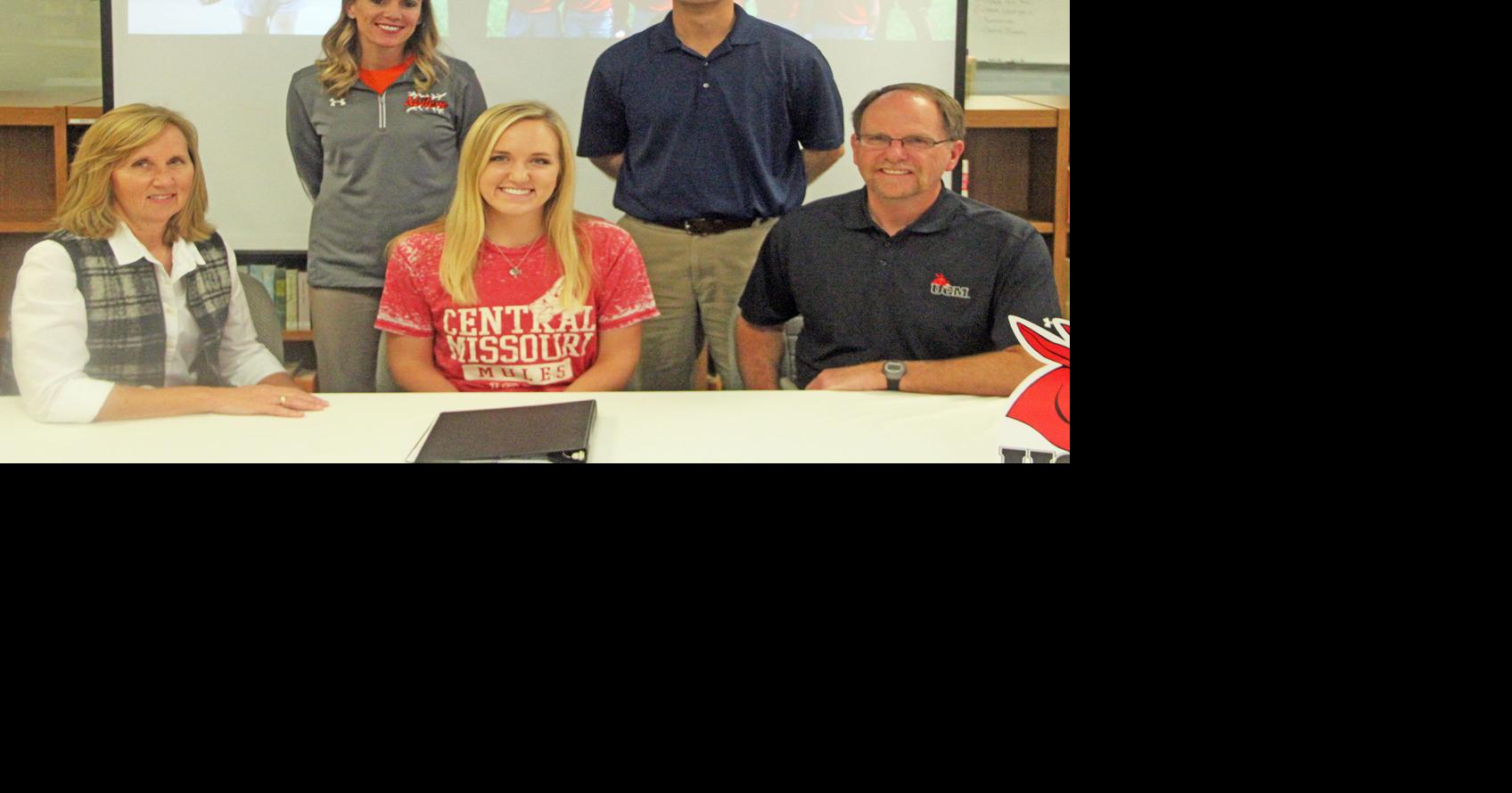 Brie Murray signs with University of Central Missouri | Sports ...