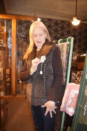 In finding hobby, store owner finds herself | News | abilene-rc.com