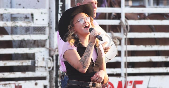 Thursday night at the Wild Bill Hickok Rodeo | News | abilene-rc.com