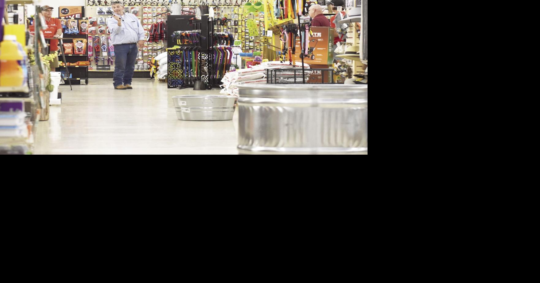 Lumber House holds its first Men’s Night | News | abilene-rc.com