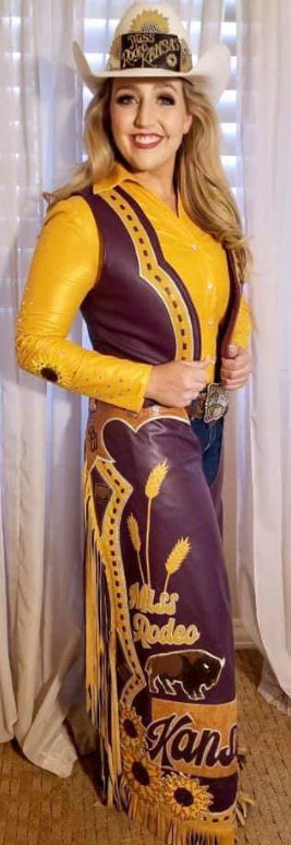 Kan. queen wows in Las Vegas | News | abilene-rc.com