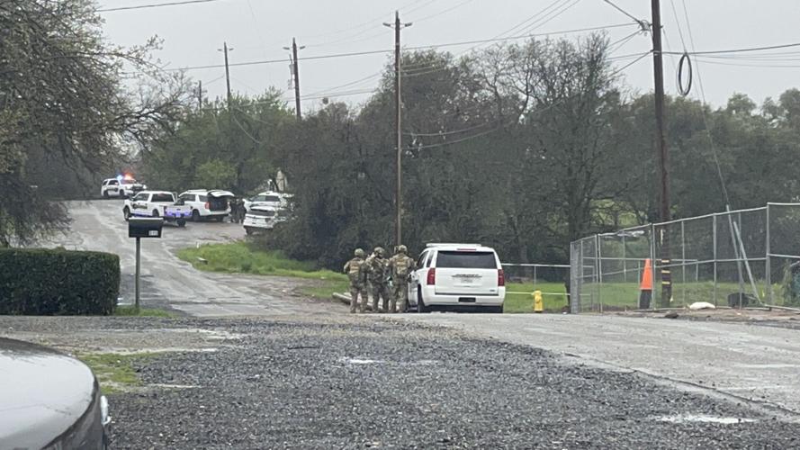 Deputies search for shooting suspect after 9-hour SWAT standoff | News ...