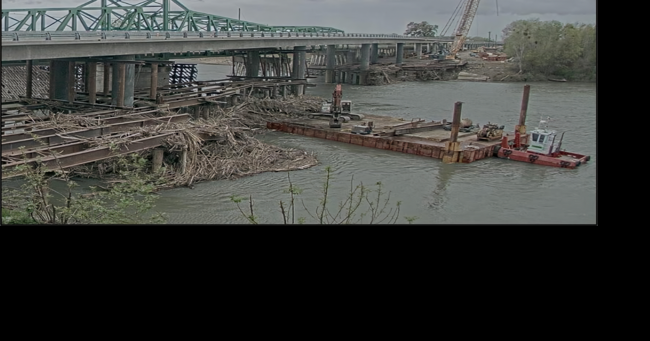 Safe navigation passage restored at Butte City Bridge for boaters ...