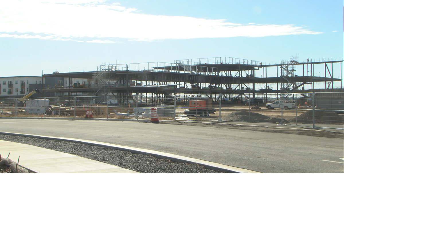 Crews continue to build new cancer center in Chico | News ...