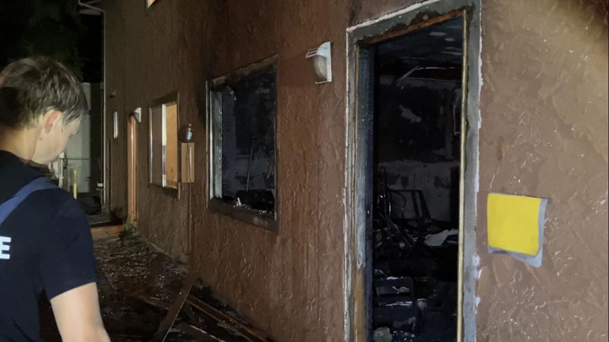Chico apartment fire displaces at least a dozen people late Thursday ...