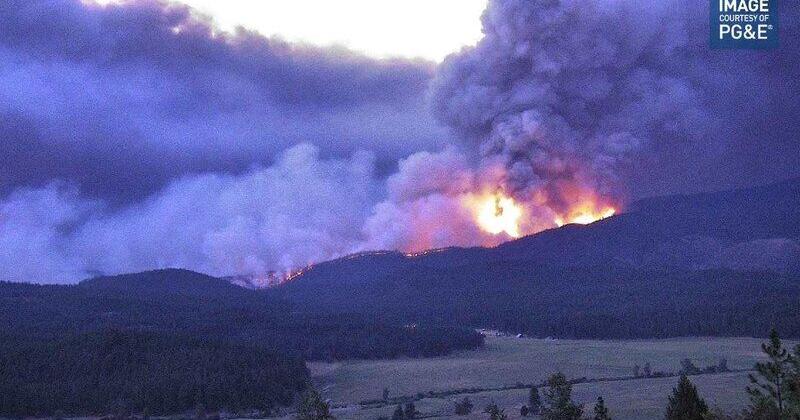 Fly Fire has burned 3,800 acres with 5% containment | Fire Watch ...