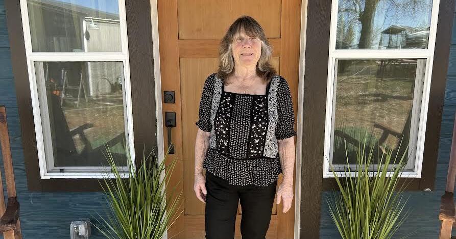 Concow wildfire survivor moves into new tiny home | News ...