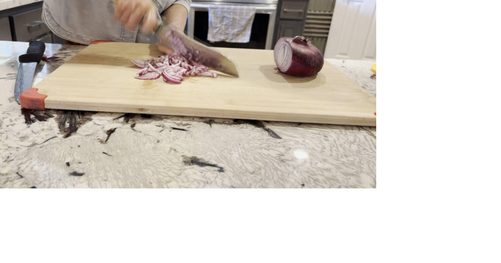 Wellness Wednesday: Onions and how they cause us to cry when being ...