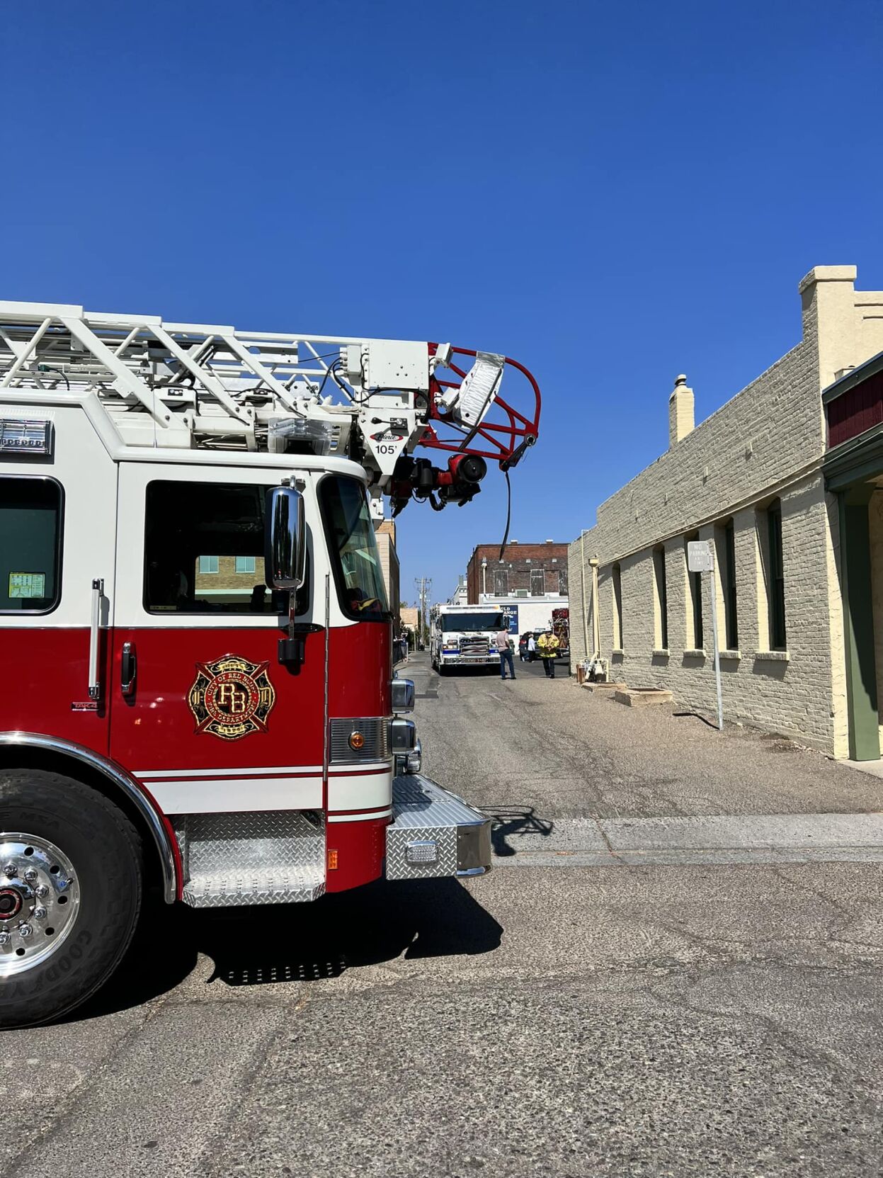Red Bluff firefighters extinguish commercial structure fire Wednesday ...
