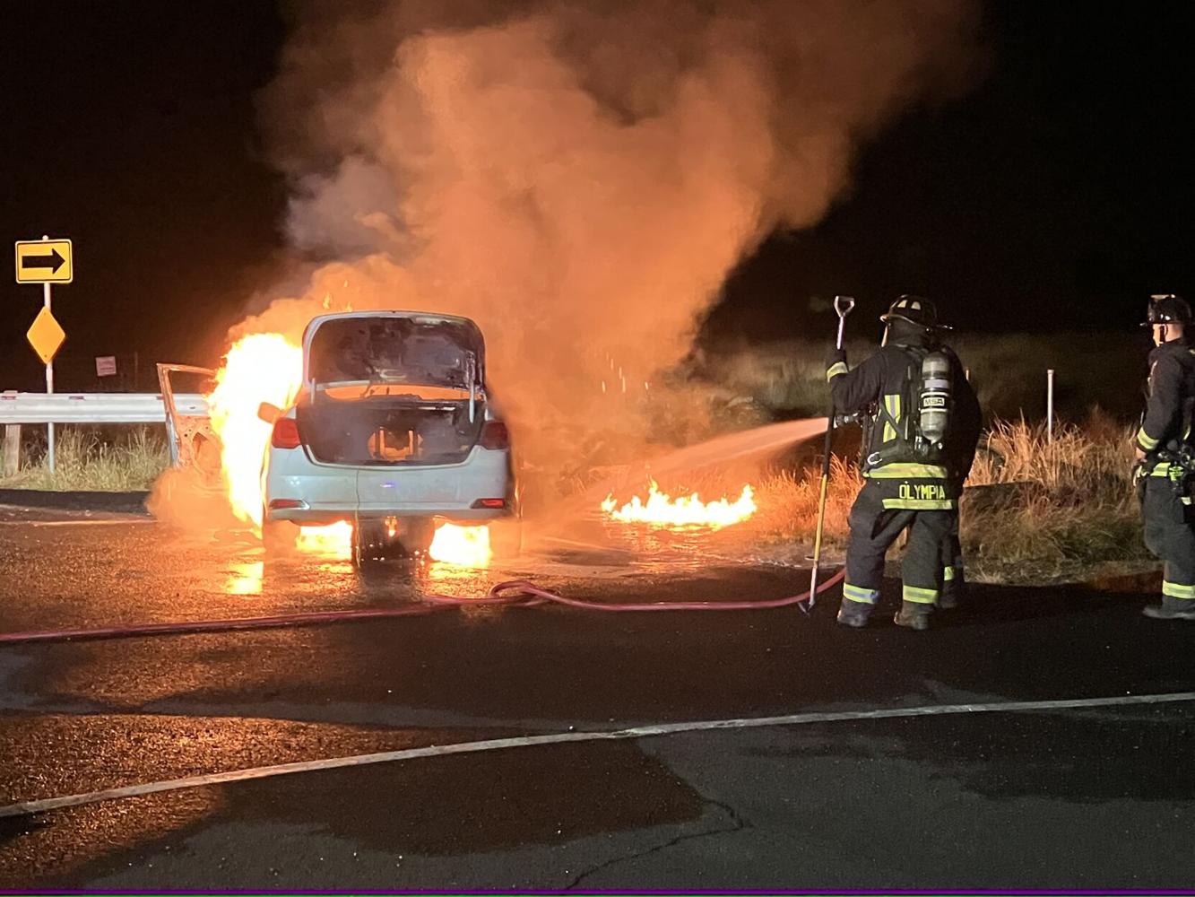 Chico firefighters battle early-morning car fire in Upper Bidwell Park ...