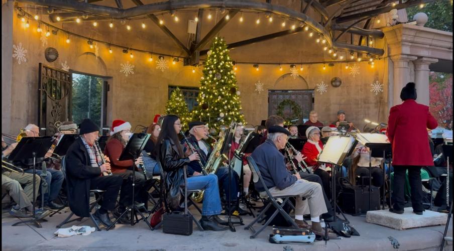 Christmas Preview brings festive cheer to downtown Chico | News ...