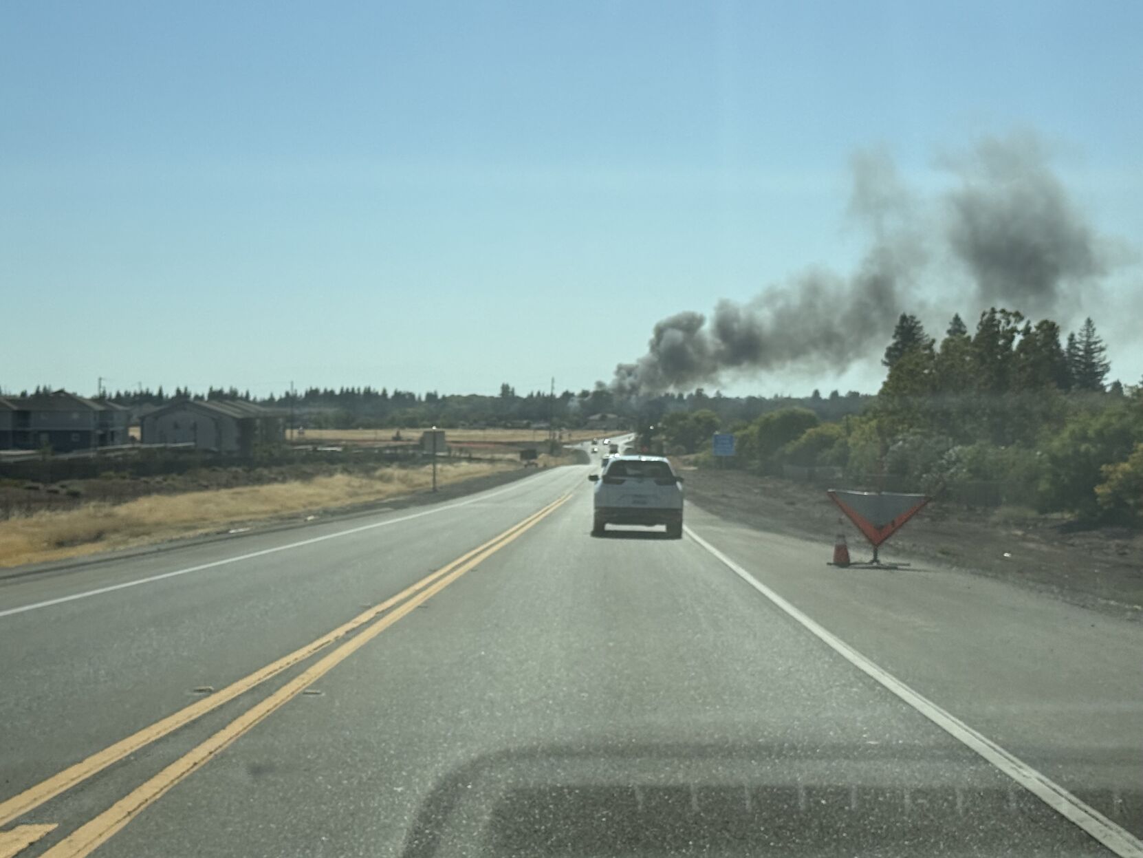 Chico Fire Department, CAL FIRE Butte Unit battling shed and debris ...