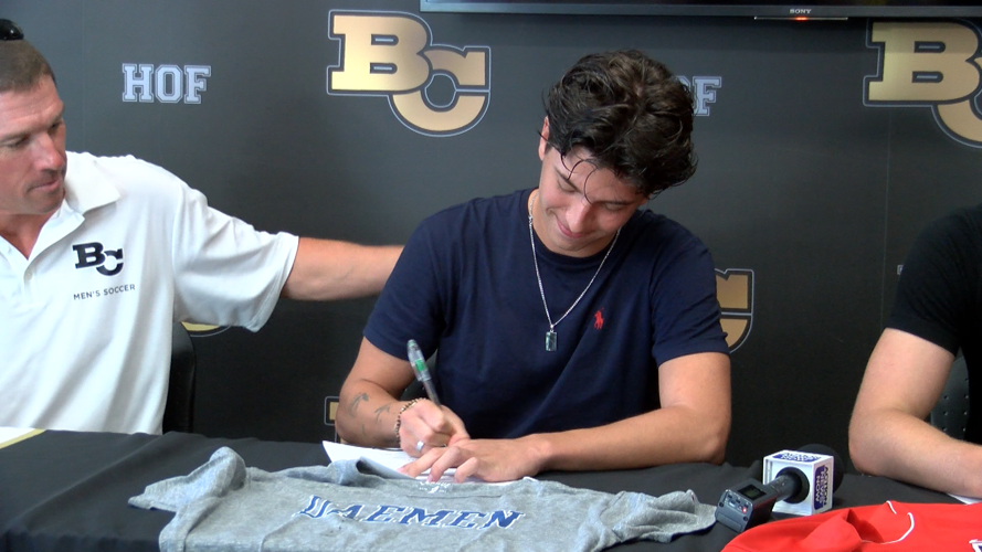 Trio of Butte College Soccer players ink opportunity at Division II ...